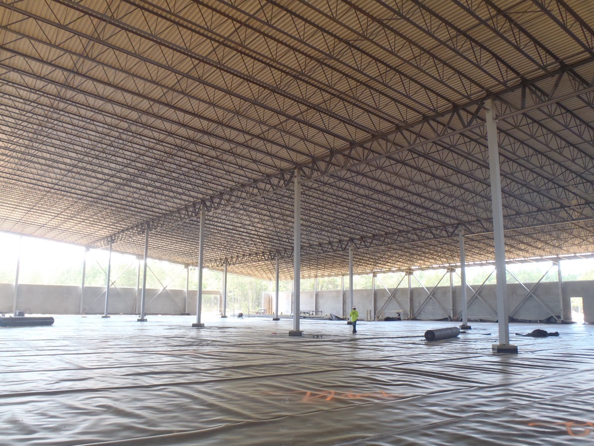 Geomembrane Material Selection: HDPE vs LLDPE vs PVC vs RPP | EFI USA ...